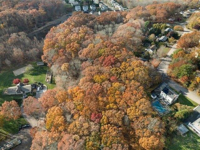 land Westerly RI ES104263253