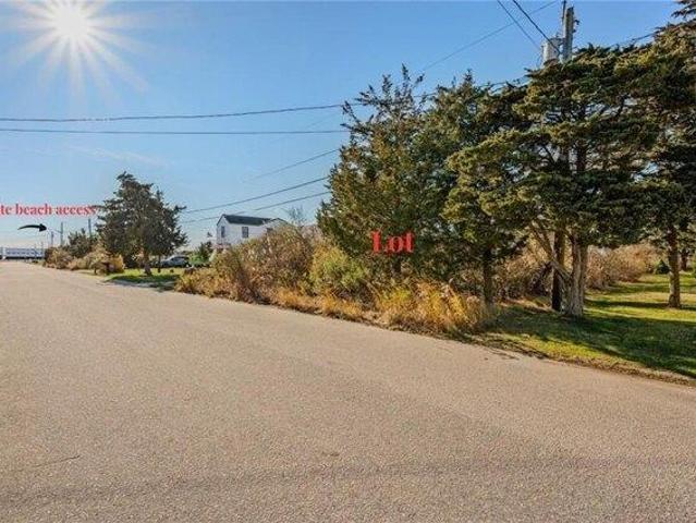 land Westerly RI ES103127231