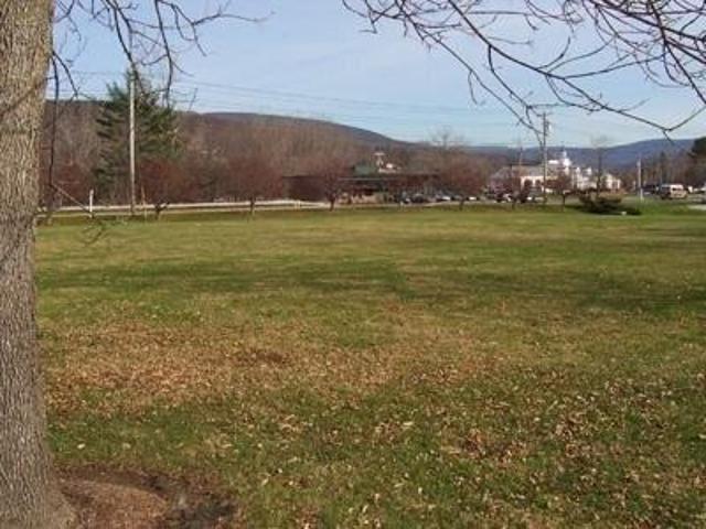 land Williamstown MA ES103189389