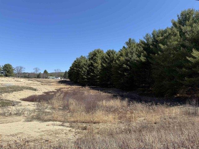 land Winchester NH DLS102634096