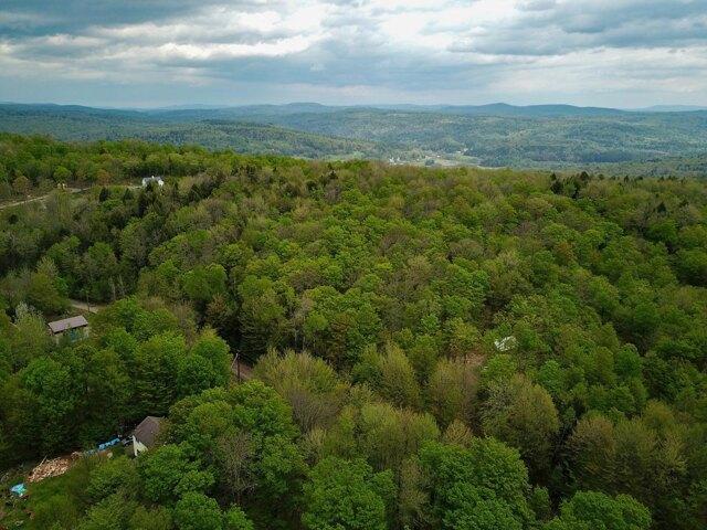land Wolcott VT ES105115905