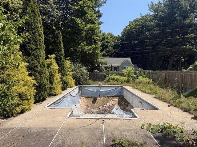 land Worcester MA ES104479139