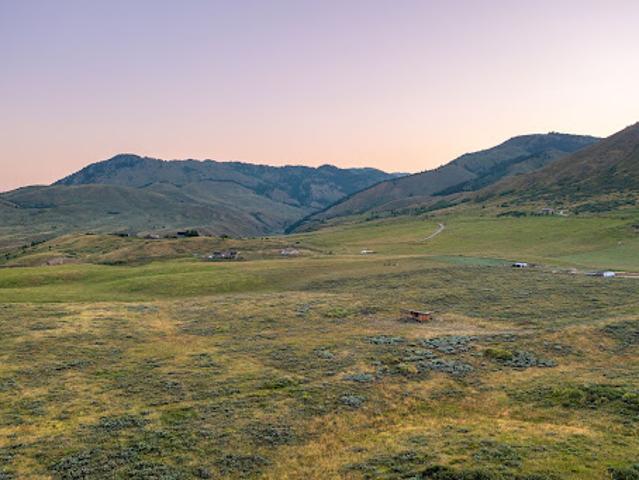 Land