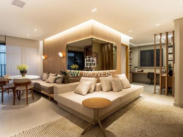 Land 226 Apartamento, 3 suítes, Alto Padrão, Lazer completo, St Universitário, a poucos passos da