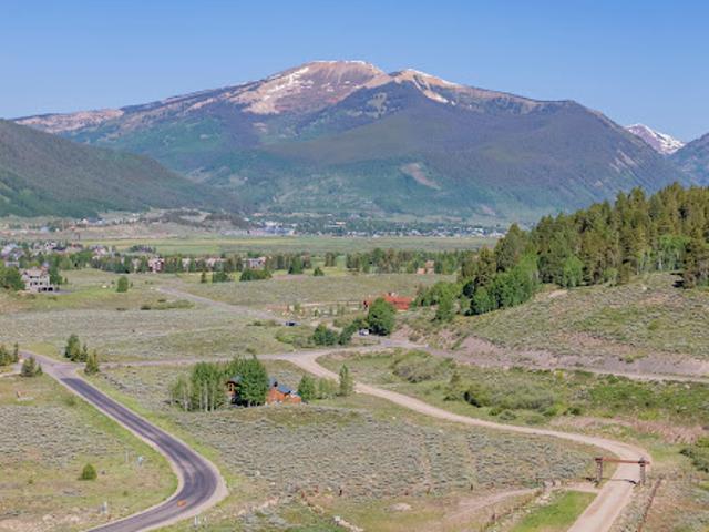 Land
