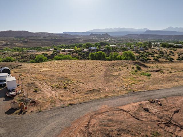 Land