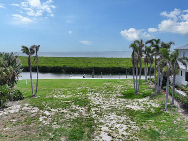 Land