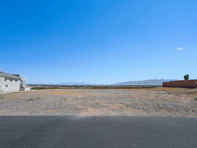 Land