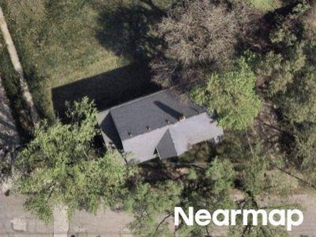 Land 995 Maud Avenue