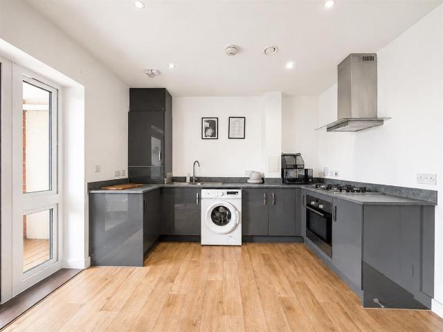 Landelle Court, Brabazon Road, Heston TW5, 2 bed flat to rent, £1,900 pcm | PrimeLocation