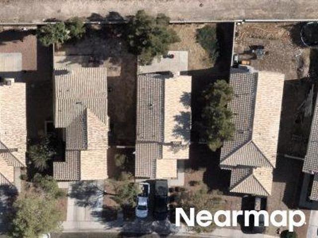 Lander Dr