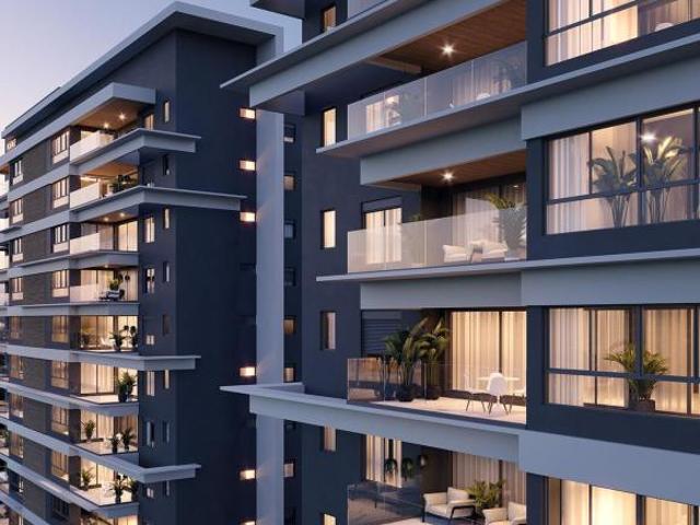 Landhaus Plaenge no coração do Ecoville com 3 suítes e 3 vagas
