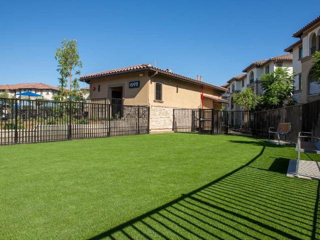 Landing at Arroyo 3 Bedroom Apartment for Rent at 1692 Sycamore Dr, Simi Valley, CA 93065