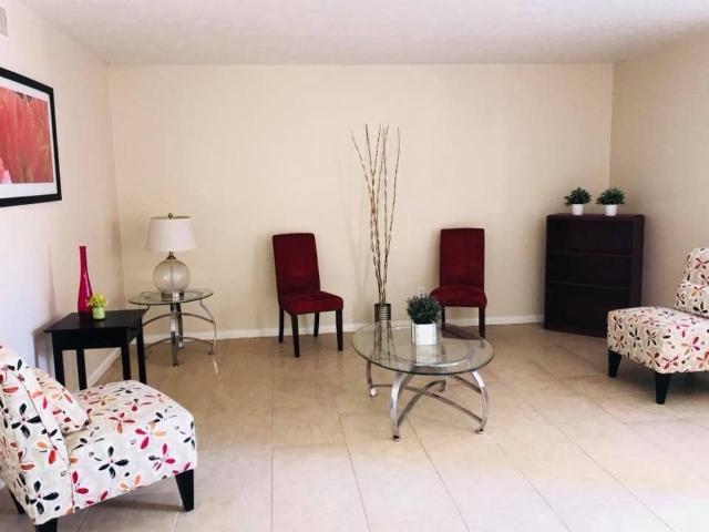Landon Imperial Apartments 1 Bedroom Apartment for Rent at 1913 Art Museum Dr, Jacksonville, FL 32207 St. Nicholas