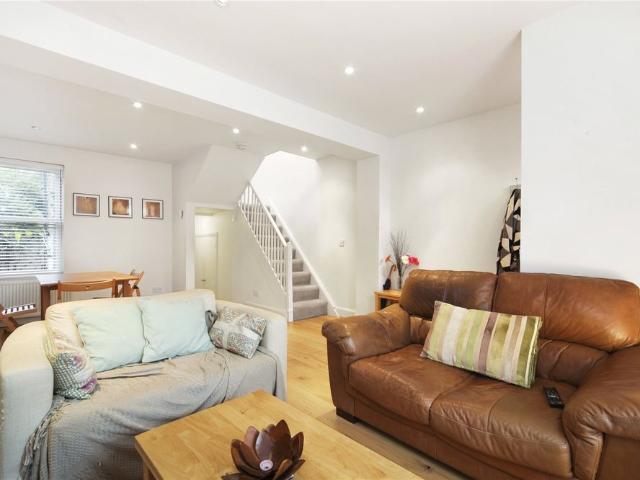 Landor Walk, W12, London