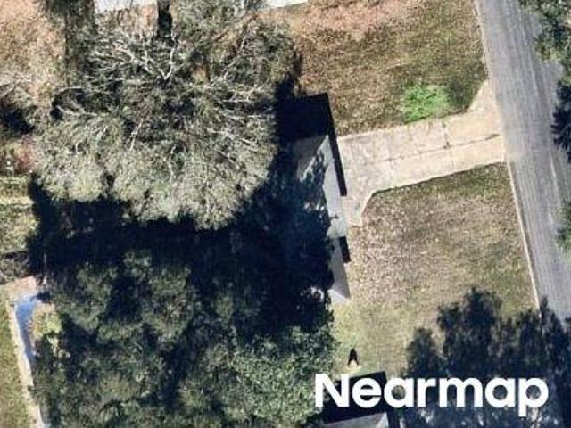 Landmor Dr