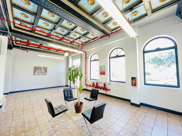 Landmark Towers Studio Apartment for Rent at 744 Beacon Ave, Los Angeles, CA 90017 Westlake