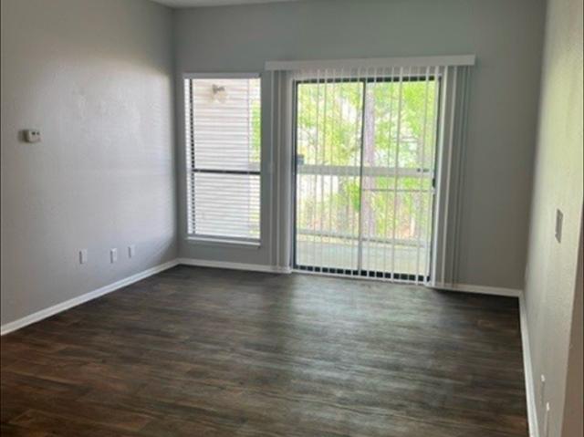 Landmark at Pine Court 2 Bedroom Apartment for Rent at 3900 Bentley Dr, Columbia, SC 29210