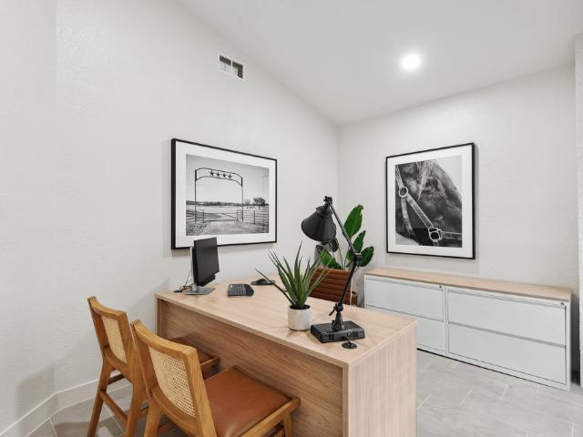 Landmark at Prescott Woods Apartment Homes 2 Bedroom Apartment for Rent at 2915 Aftonshire Way, Austin, TX 78748