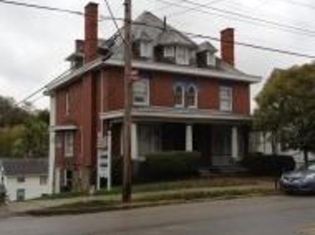 Landmark Building 2 Bedroom Apartment for Rent at 598 E Maiden St, Washington, PA 15301