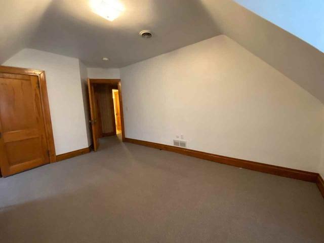 Landmark Building 2 Bedroom Apartment for Rent at 598 E Maiden St, Washington, PA 15301