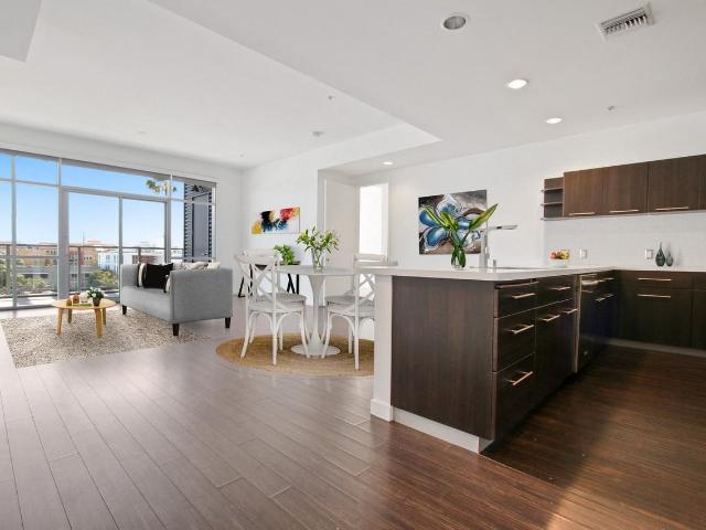 Landmark Chase 2 Bedroom Apartment for Rent at 13365 W Washington Blvd, Culver City, CA 90066 Culver West