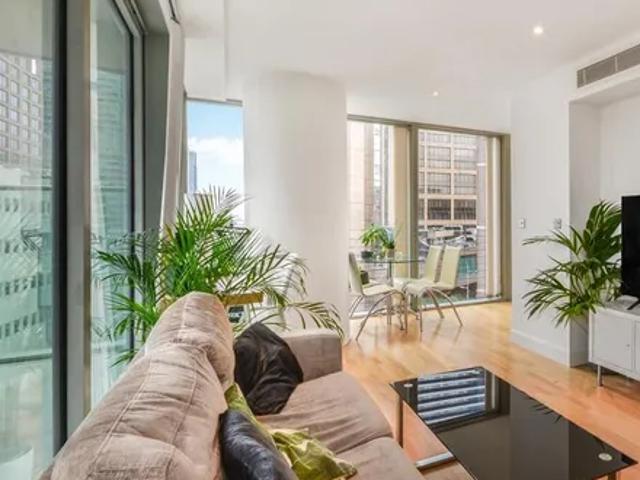 Landmark East Tower, 24 Marsh Wall, London, E14 8LD, United Kingdom | 1 bed apartment for rent #139542832 | Rentberry