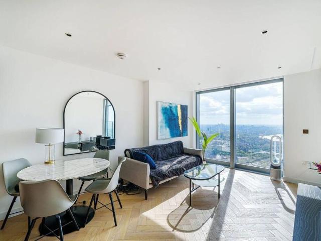 Landmark Pinnacle – 59th Floor, Canary Wharf