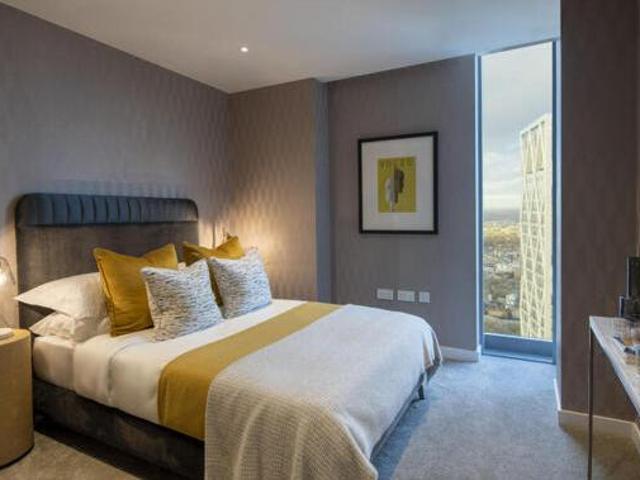 Landmark Pinnacle, Canary Wharf, 2 Bedroom Apartment
