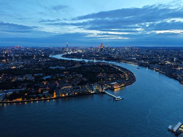Landmark Pinnacle, Isle Of Dogs, E14, London