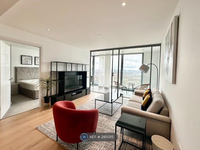 Landmark Pinnacle, London E14, 1 bed flat to rent, £3,000 pcm | PrimeLocation