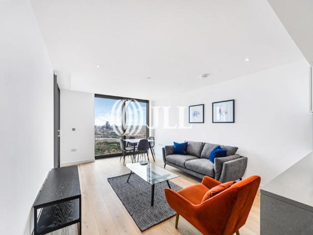 Landmark Pinnacle, Marsh Wall E14, 1 bed flat to rent, £3,337 pcm | PrimeLocation