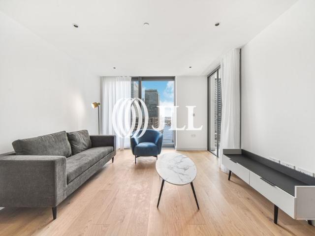 Landmark Pinnacle, Marsh Wall E14, 1 bed flat to rent, £2,882 pcm | PrimeLocation