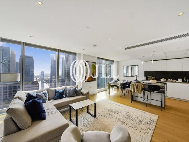 Landmark Pinnacle, Marsh Wall E14, 2 bed flat to rent, £3,640 pcm | PrimeLocation