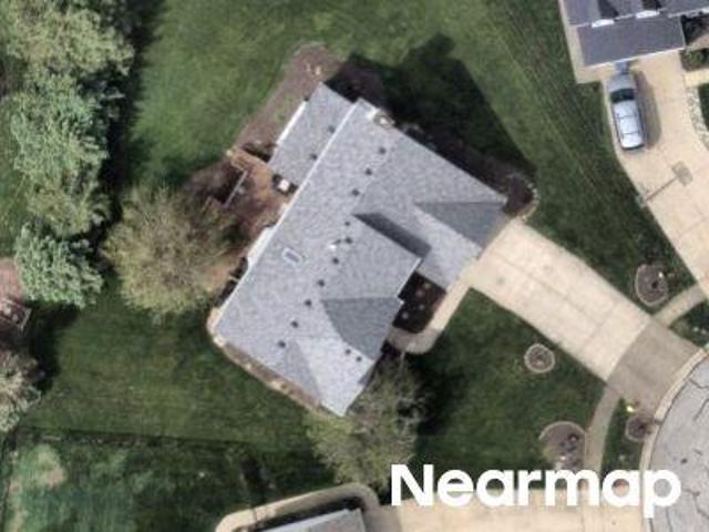 Landsbury Ct