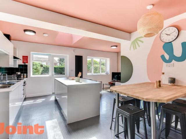 Landseer Avenue, Bristol BS7 6 bed house to rent £4,860 pcm £1,122 pw