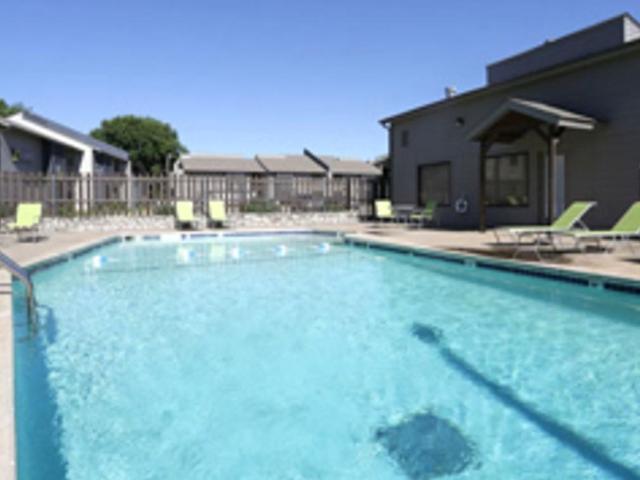 Landry Apartment 2 Bedroom Apartment for Rent at 1304 Wylie Rd, Norman, OK 73072