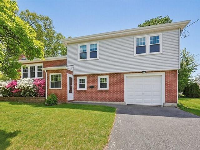 Lane Dr, Norwood, Home For Sale
