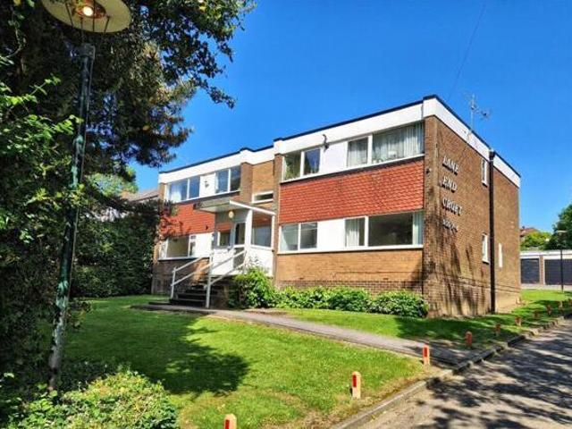 Lane End Croft, Leeds, 2 Bedroom Flat
