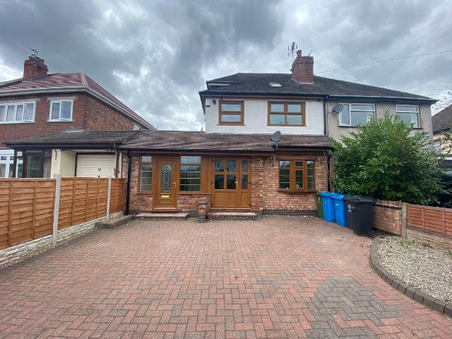 Lane Green Road, Wolverhampton WV8, 4 bed property to rent, £1,500 pcm | PrimeLocation