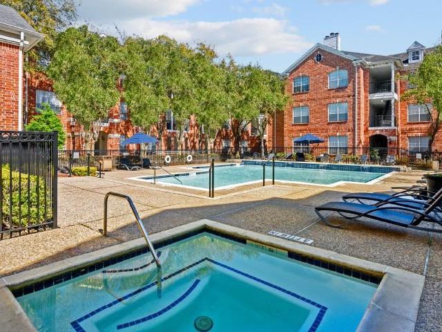 Lanesborough Apartments 2 Bedroom Apartment for Rent at 1819 S Braeswood Blvd, Houston, TX 77030 Astrodome