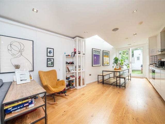 Lanfrey Place, West Kensington W14, 3 bed terraced house to rent, £3,748 pcm | PrimeLocation