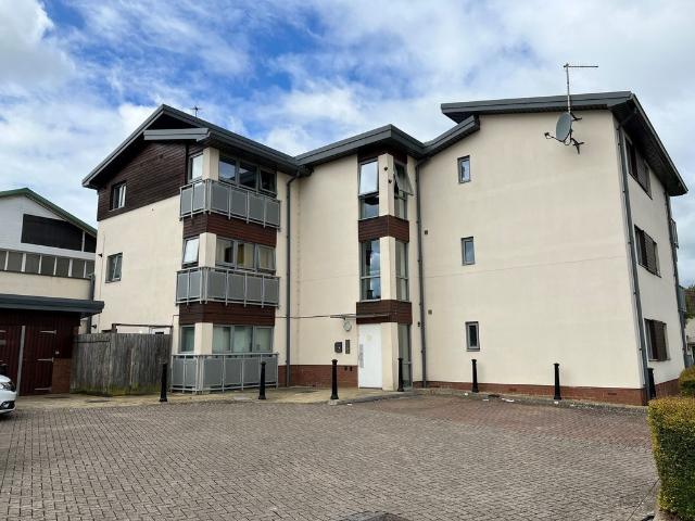 Langcliffe Court, Wroughton Drive, Hartcliffe, Bristol BS13, 2 bed flat to rent, £1,200 pcm | PrimeLocation