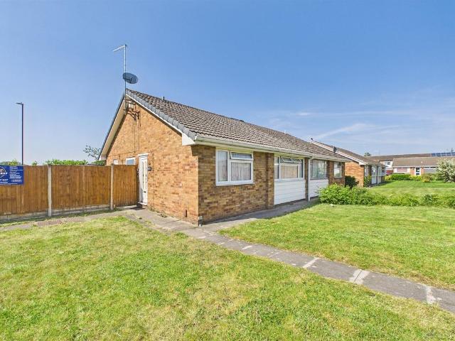 Langbank Avenue, Binley, Coventry CV3, 2 bed semi detached bungalow to rent, £1,100 pcm | PrimeLocation