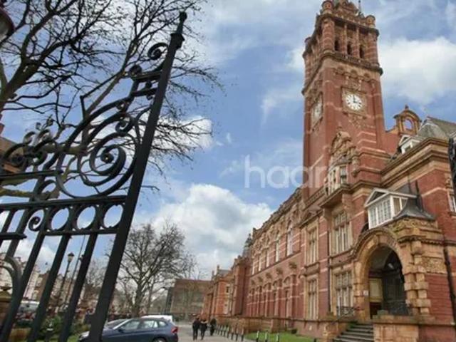 Langdon Academy, Sussex Road, London, E6 2PS, United Kingdom | 2 bed apartment for rent #1251962 | Rentberry