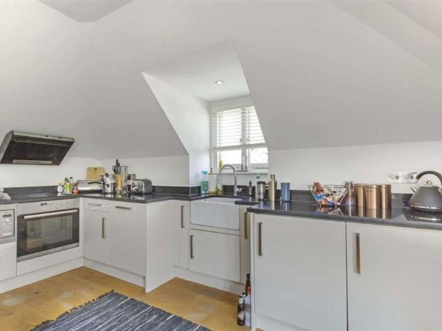 Langdon Park, TW11, London