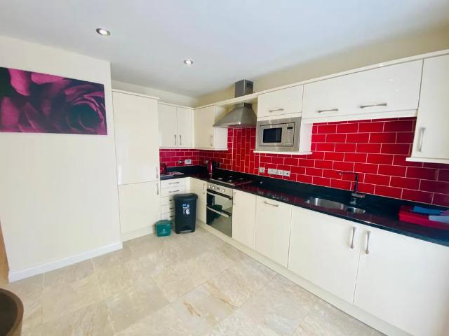 Langdon Road, Swansea SA1, 3 bed town house to rent, £1,300 pcm | PrimeLocation