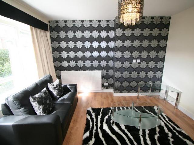 LANGDALE AVENUE, Leeds 4 bed house to rent £2,167 pcm £500 pw