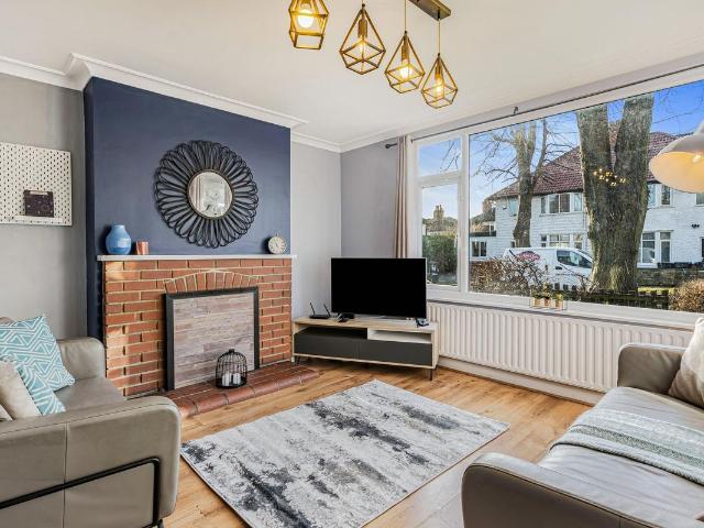 Langdale Avenue, Leeds LS6, Room to rent, £602 pppm | PrimeLocation