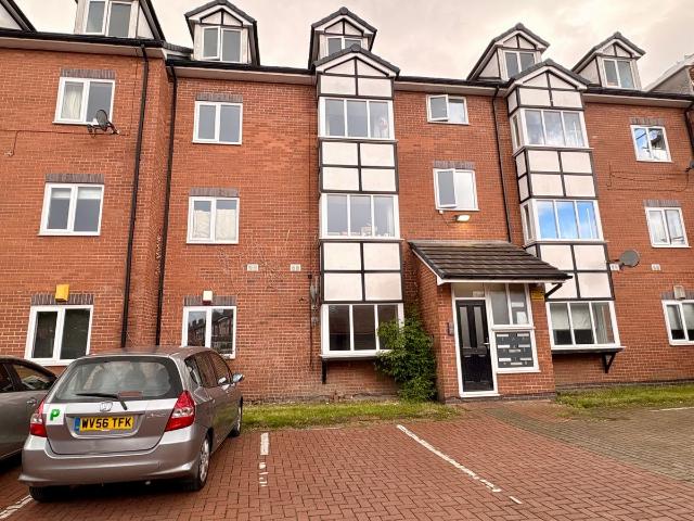 Langdale Avenue, Manchester M19, 1 bed flat to rent, £850 pcm | PrimeLocation